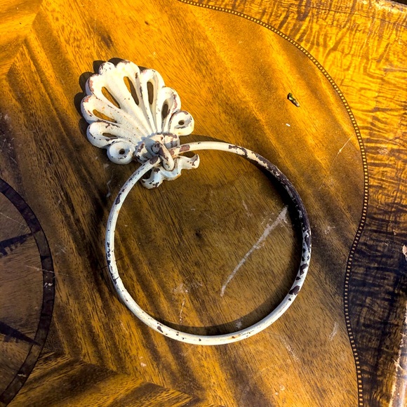 Vintage | Accents | Shabby Sheek Towel Rack | Poshmark